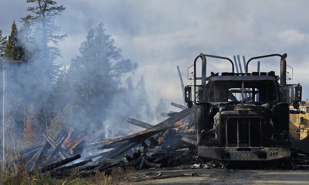 Factors That Affect the Value of a Truck Accident Settlement - BNO News