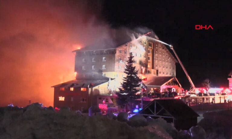 76 people killed in hotel fire at Turkish ski resort - BNO News