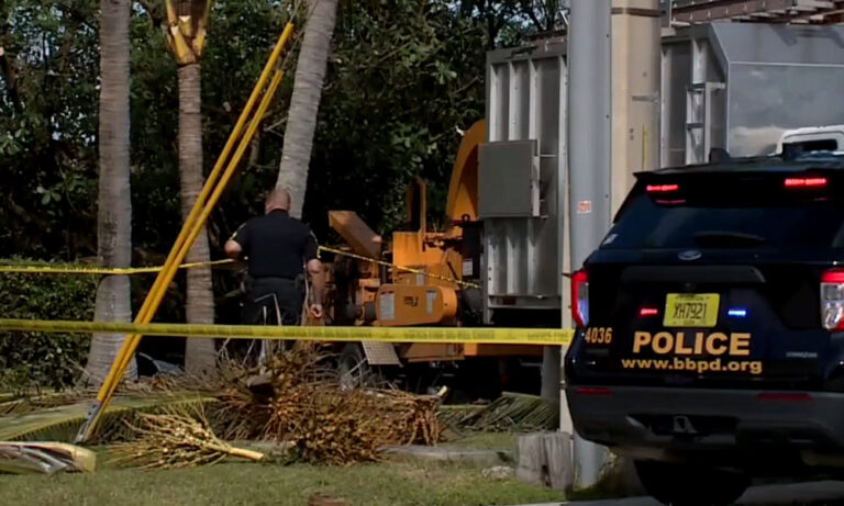 Pennsylvania man dies after becoming trapped in wood chipper - BNO News