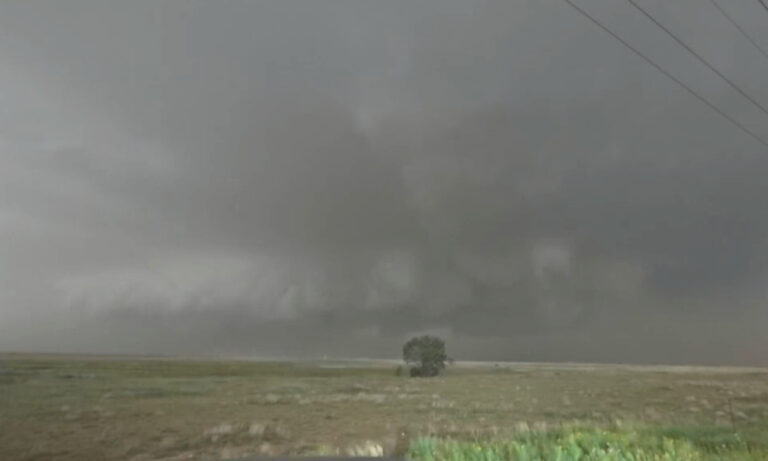 Observed tornado warning issued for Lubbock, Texas - BNO News