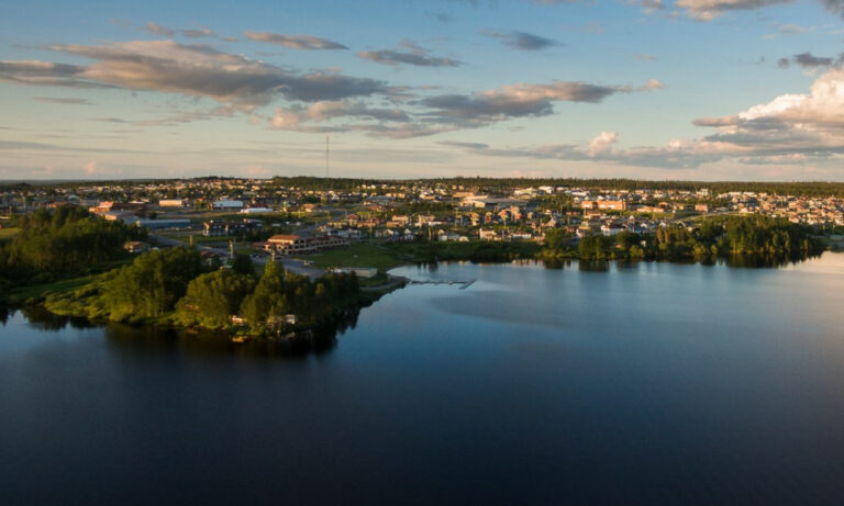 Community lockdown ordered in northern Quebec amid active shooter ...