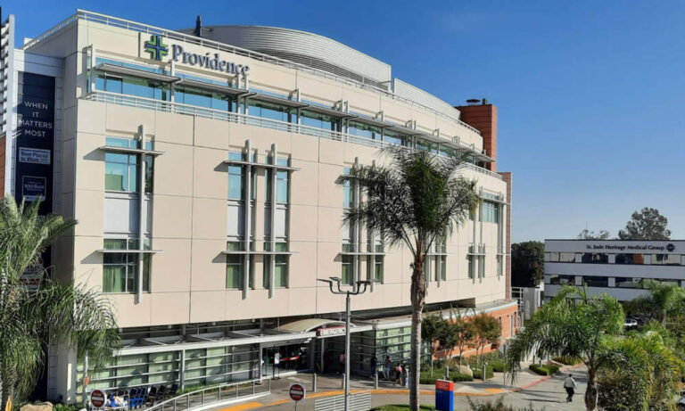 No devices found after bomb threat at hospital in Fullerton, California ...