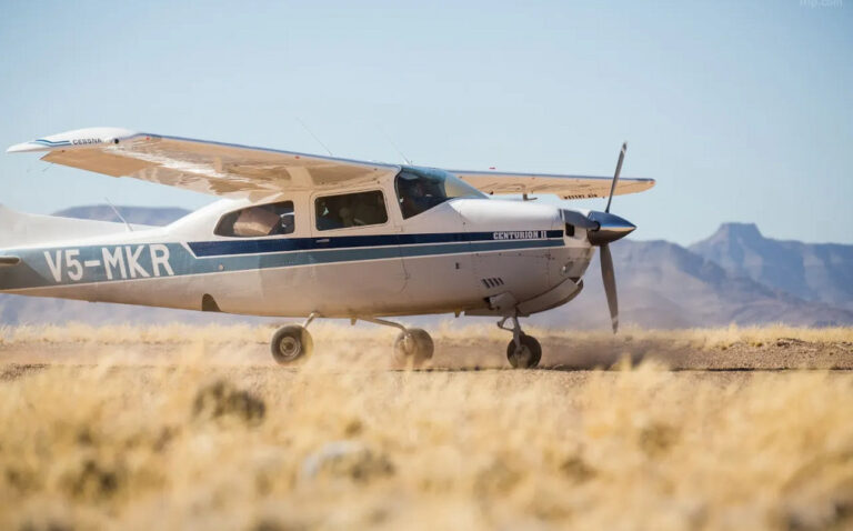 3 German tourists among 4 dead in Namibia plane crash - BNO News